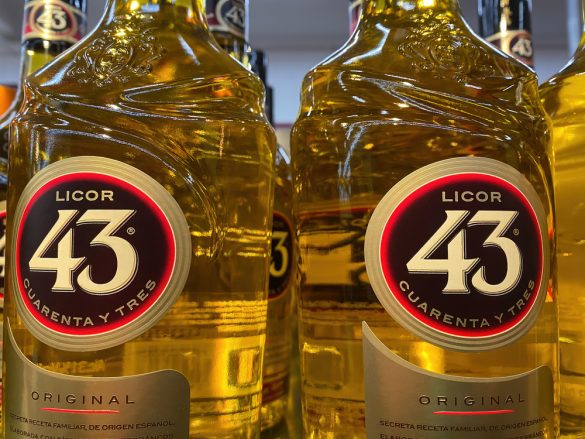 Conheça o Licor 43: tradição e qualidade - Banca do Ramon — Blog